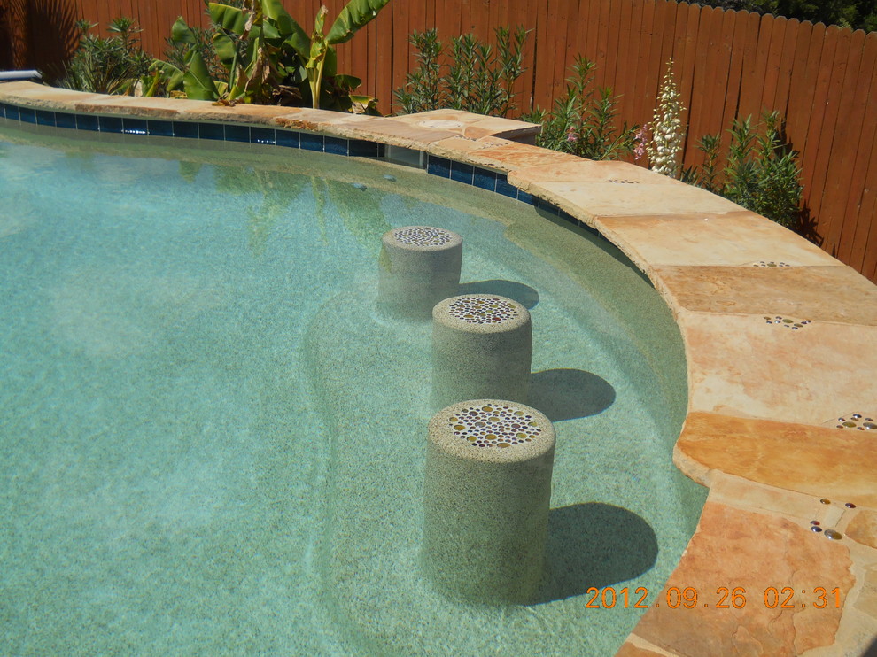 Pool Accents - Traditional - Pool - Austin - by Oasis Pools | Houzz