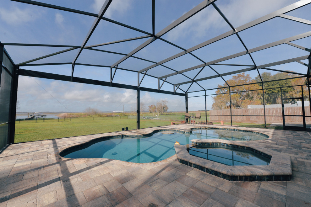 Pool and Spa with Panoramic Screen Enclosure in Saint Cloud, Florida ...