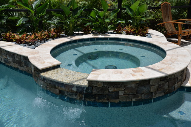 Pool and spa with Rock Water Features in Davenport, Florida - Beach ...