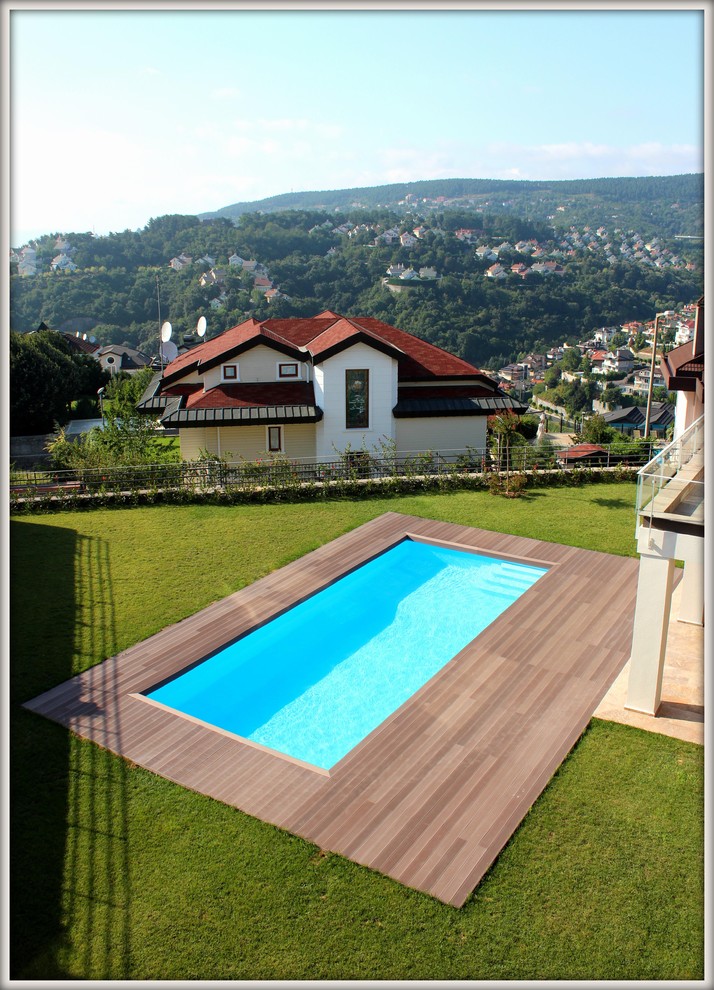 Pool Deck - Modern - Pool - Miami - by Pensa Composite Deck Systems | Houzz