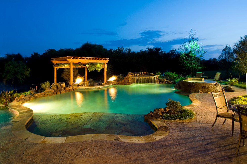 Pool Designs & Outdoor Spaces - Traditional - Pool - Dallas - by Pool ...