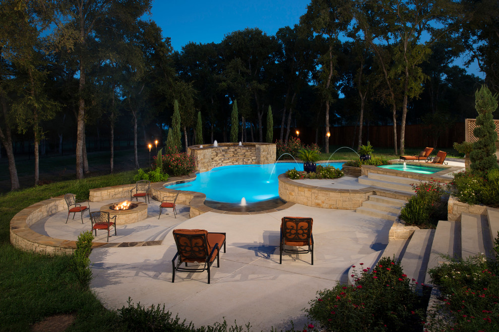Pool Designs & Outdoor Spaces - Traditional - Pool - Dallas - by Pool ...