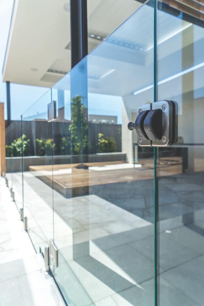 Pool Gate Hardware - Modern - Pool - Melbourne - by Clearly Frameless ...