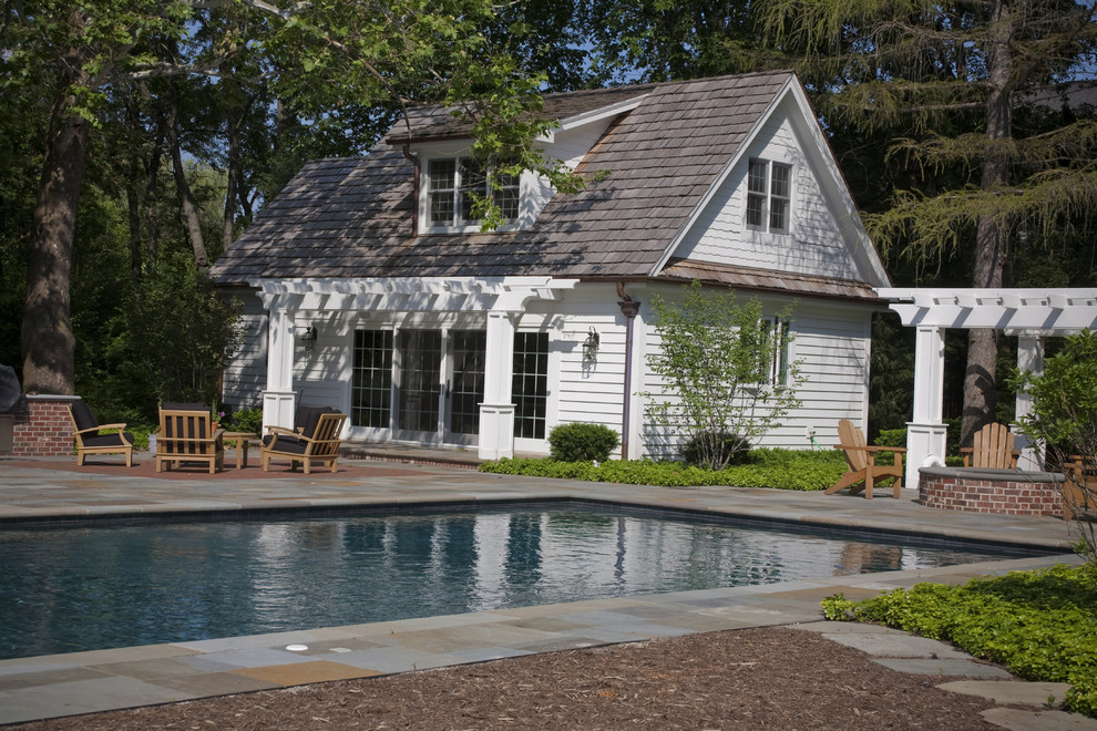 Pool House - Traditional - Swimming Pool & Hot Tub - Chicago - by ...