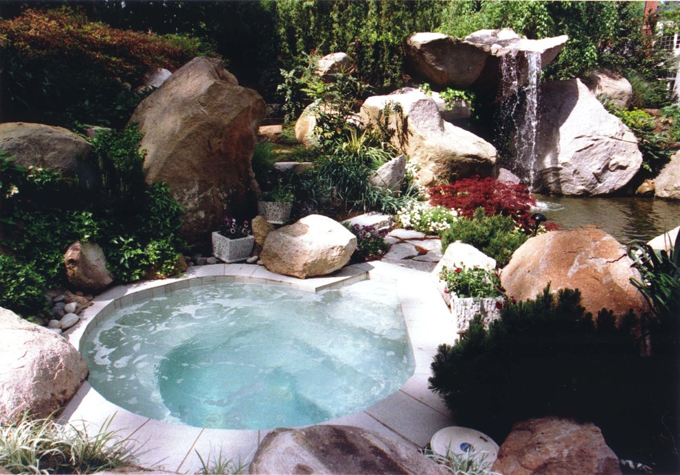 Pools and Pool Houses - Traditional - Pool - Richmond - by H&G ...