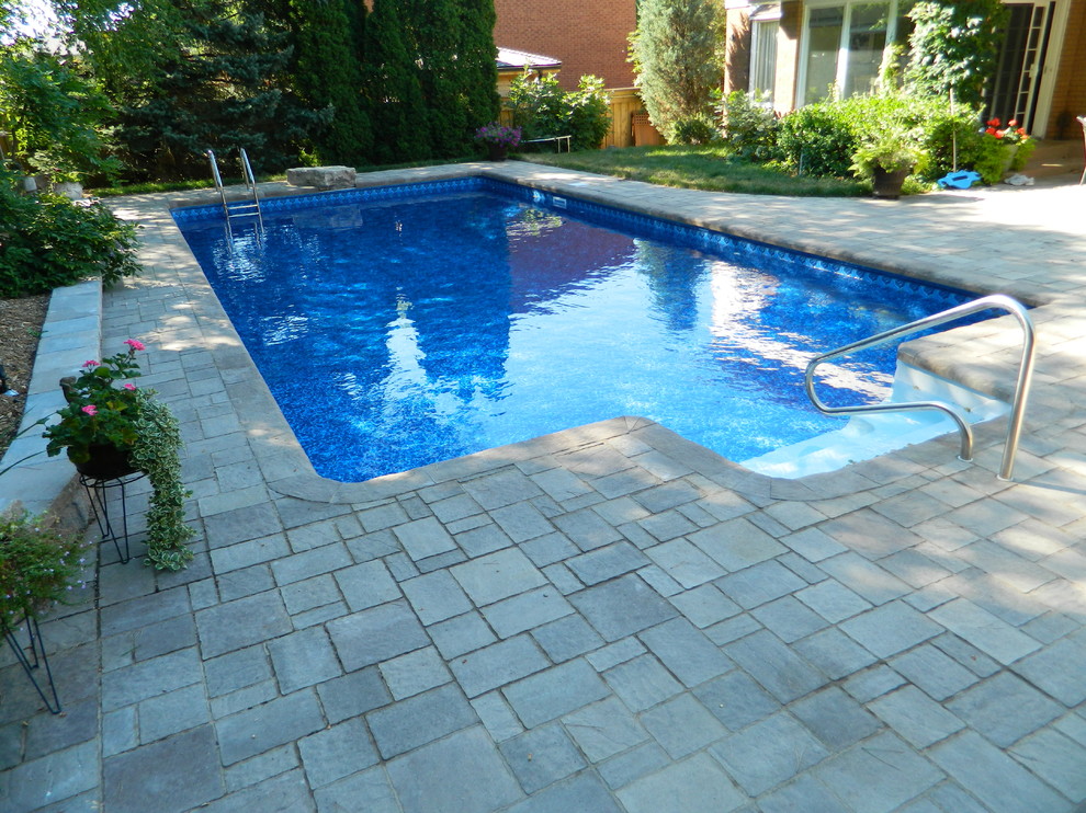 Pools & Pool Surrounds - Traditional - Pool - Toronto - by Earthworks ...