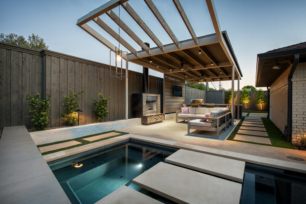 Prestonwood Modern Angular Pool + Cabana - Midcentury - Pool - Dallas ...