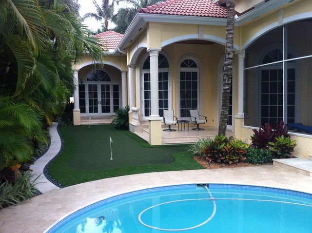 Putting Green area pool side - Tropical - Swimming Pool & Hot Tub ...