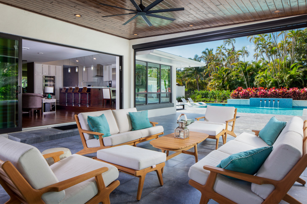 Ranch Reinvented - Modern - Pool - Miami - by Knaak Design Group | Houzz