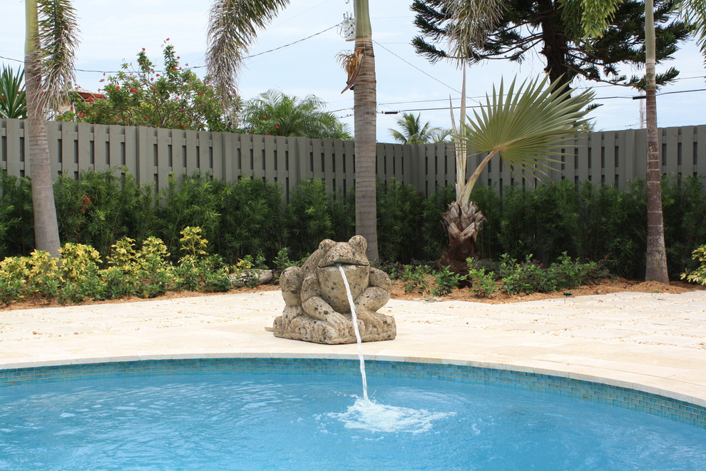 Rene - Modern - Pool - Miami - by Seacrest Pools | Houzz