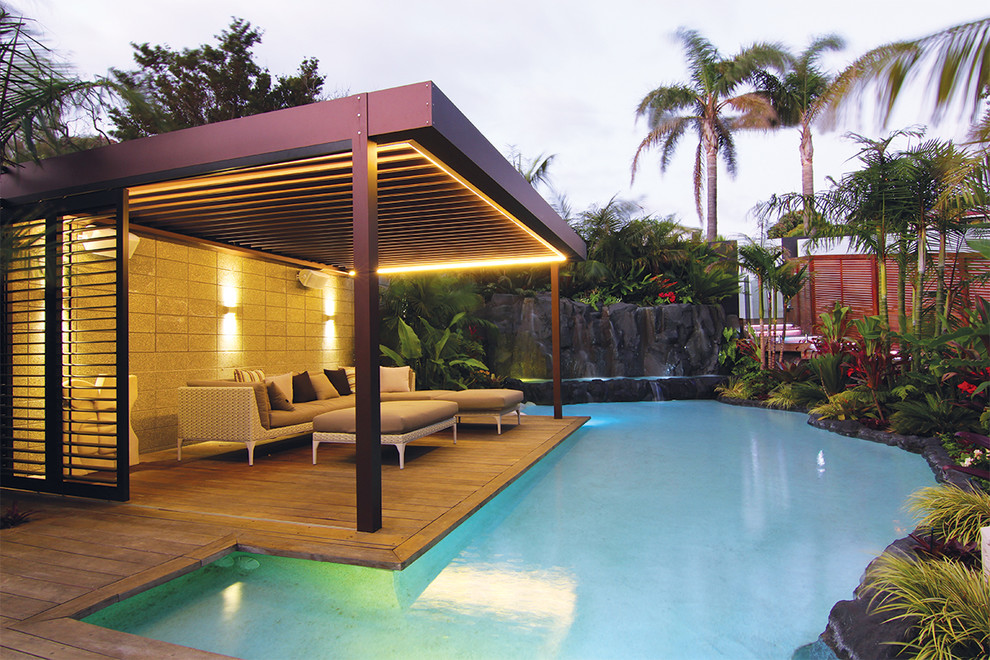 Resort style garden landscape - Pool - Auckland - by Zones Landscaping ...