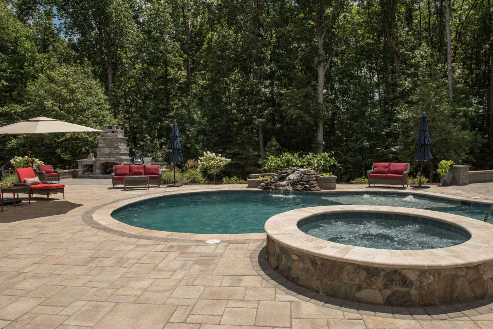 Richmond Project - Modern - Pool - Richmond - by Glen Allen Grounds ...