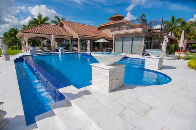 Roman Geometric Pool With Half Sunken Spa and Infinity Edge in Lake ...