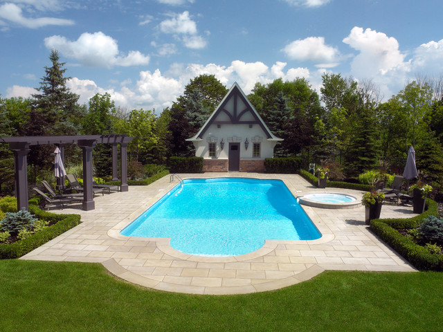 Roman Inground Pool - Contemporain - Piscine - Toronto - par Pioneer ...