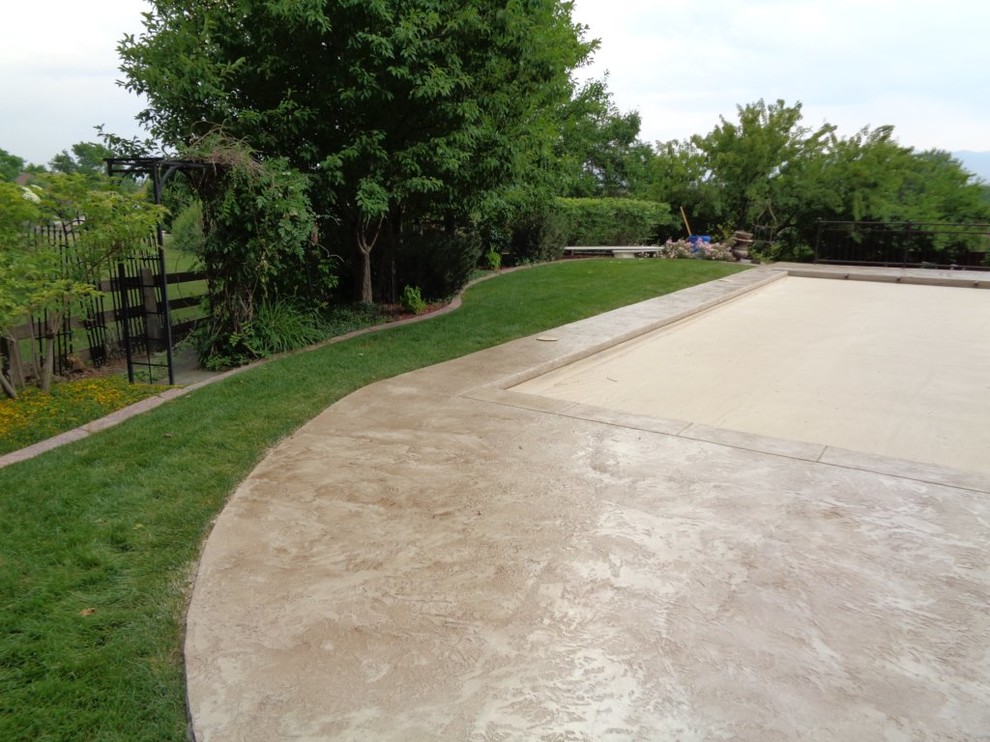 Runyon Pool Deck Surround - Contemporain - Piscine - Denver - par ...