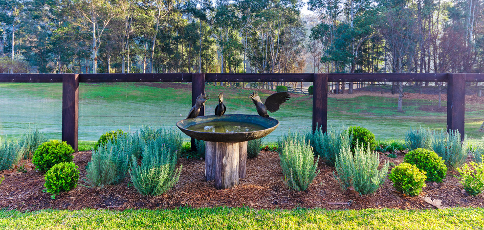 Rustic Retreat - Farmhouse - Pool - Sydney - by Exterior Pool ...