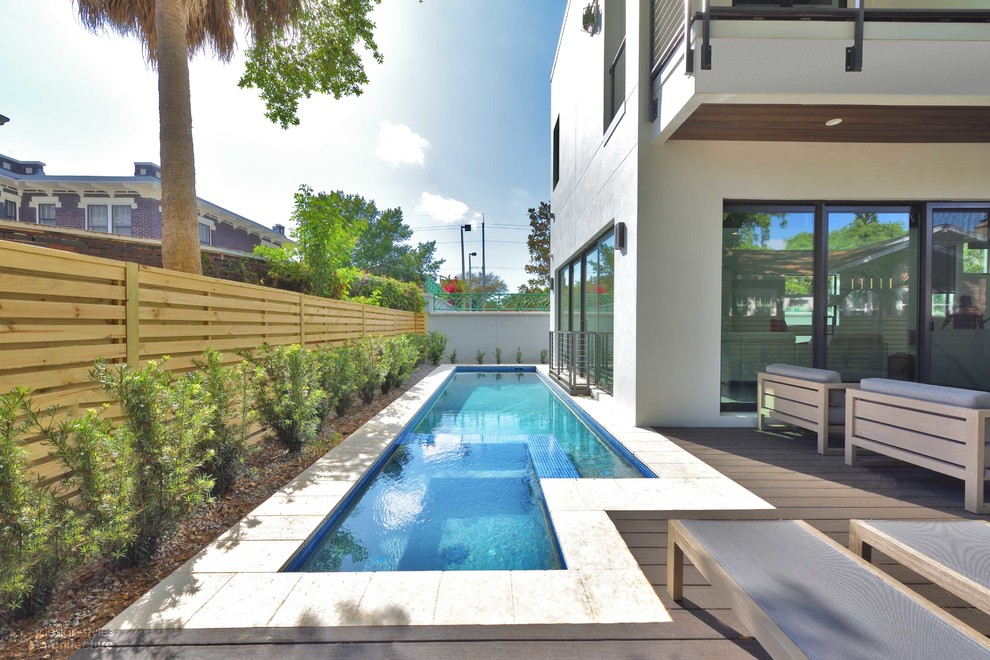 San Miguel Modern - Modern - Pool - Tampa - by Booth Design Group, Inc ...