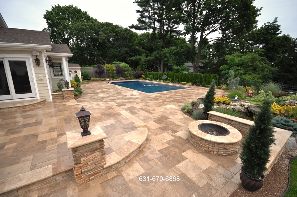 Scabos Travertine French Pattern Pool Decks - Pool - Orange County - by Blue Sea Marble | Houzz