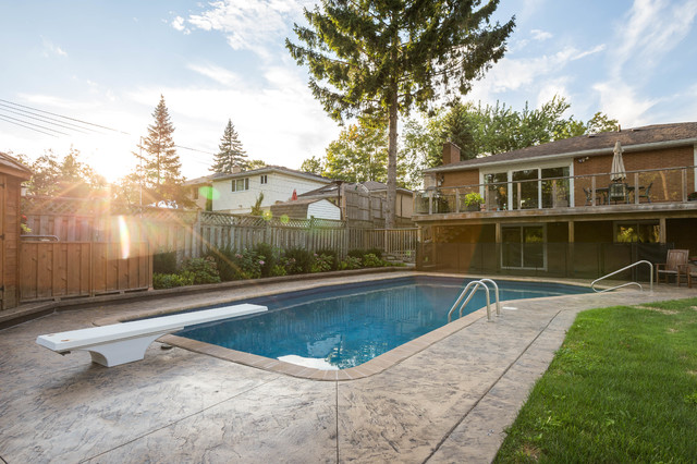 Scarborough Concrete Pool Renovation - Modern - Swimming Pool & Hot Tub ...