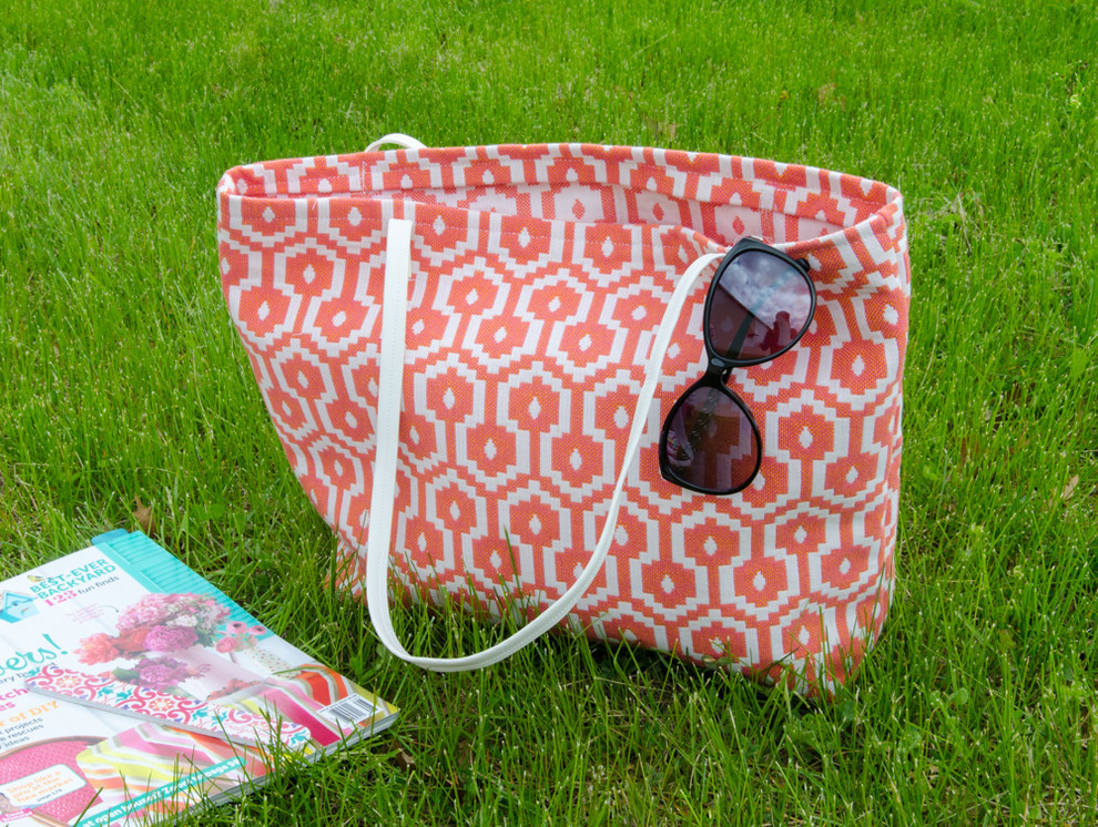 Simple Sew Tote Bag with Vinyl Straps - Contemporary - Pool - Other | Houzz