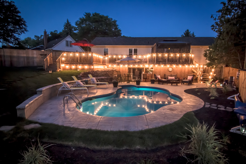 Small Gemini Pool in Burlington - Transitional - Pool - Toronto - by ...