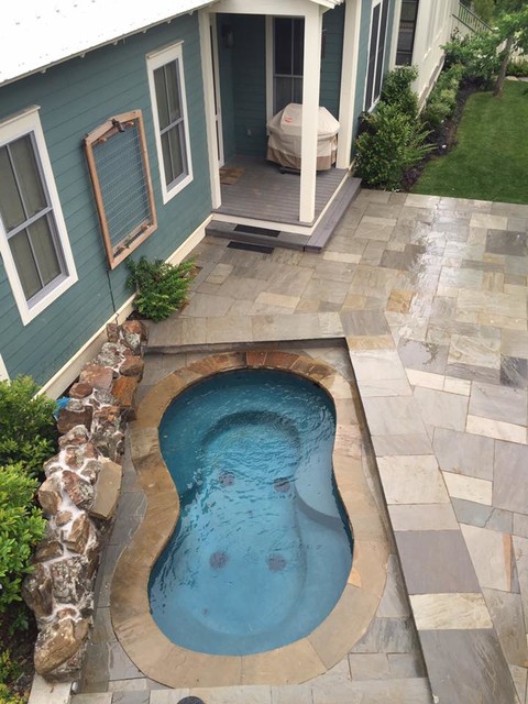 Small Pool - Modern - Pool - Dallas - by Sam's Outdoor Living | Houzz
