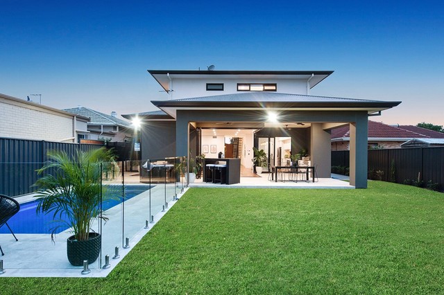 Somerton Park Residence - Backyard - Modern - Swimming Pool & Hot Tub ...