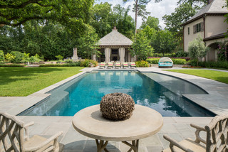 Southern Charm - Traditional - Pool - Houston - by Water Line Designs ...