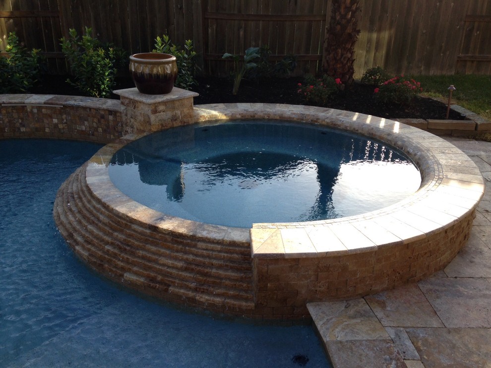 Spas - Traditional - Pool - Houston - by Liquid Extreme Pools & Spas ...