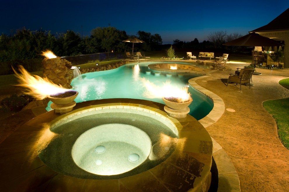 Spas - Traditional - Pool - Dallas - by Pool Stop
