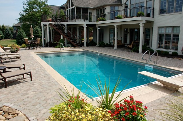 Spectacular Pool - Craftsman - Piscine - Newark - par Levco Pools Inc ...