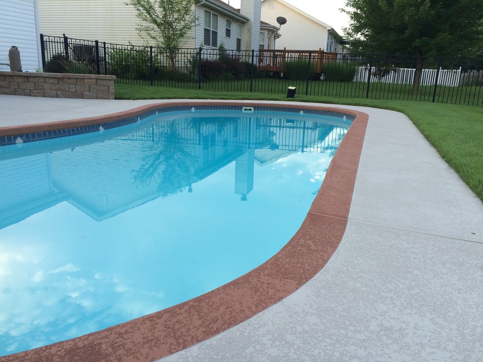 Spray-Coat Resurfacing - Traditional - Pool - St Louis - by CustomCrete ...