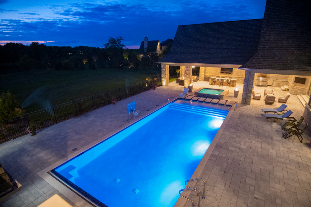 St. Charles Swimming Pool and Hot Tub with Floating Steps - Traditional ...