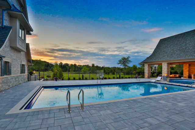 St. Charles Swimming Pool and Hot Tub with Floating Steps - Traditional ...