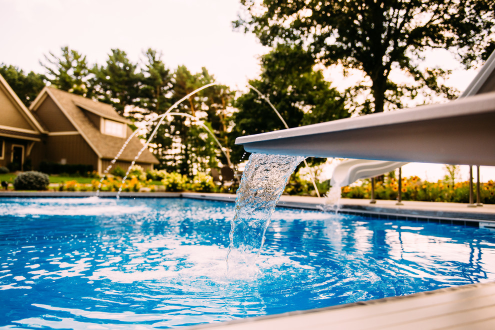 Stanton Street Pool - Traditional - Pool - Grand Rapids - by Zagers ...