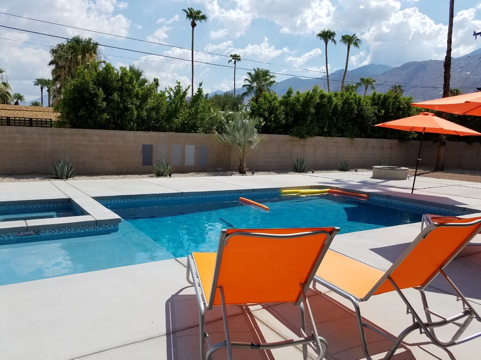 streamlined yard in Palm Springs - Modern - Pool - Other - by American ...