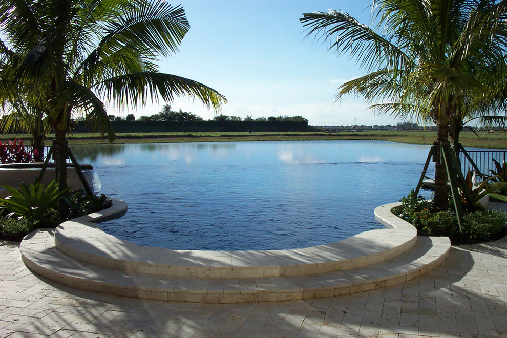Swimming Pool and Gardens - Pool - Miami - by Urban Design South | Houzz