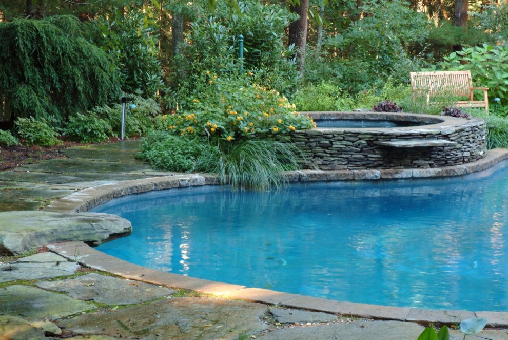 Swimming Pools, Hot Tubs, Jacuzzi Spas & Waterfalls - Traditional ...