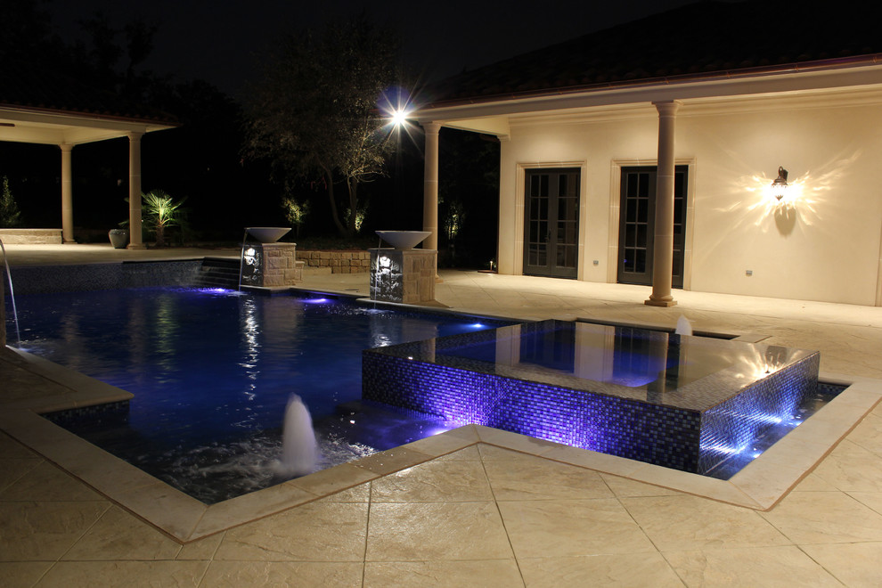Swimming Pools - Traditional - Pool - Dallas - by Pool Quest | Houzz