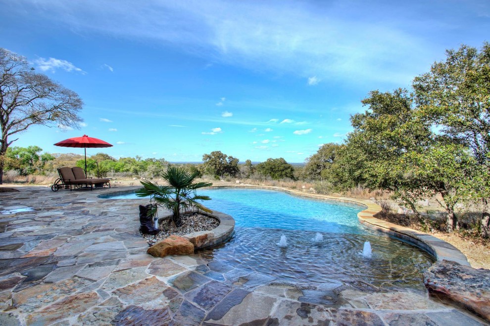 Texas Tuscan in Cordillera Ranch | Hill Country - Mediterranean - Pool ...