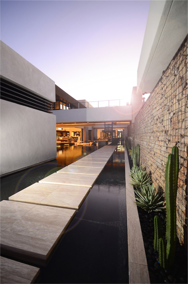The 2013 NAHB New American Home - Modern - Pool - Las Vegas - by Two ...