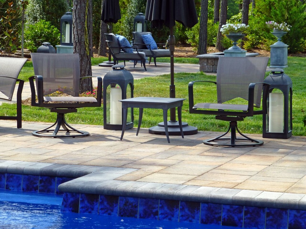 The Highlands Pool and Pergola Paradise Chesterfield - Traditional ...