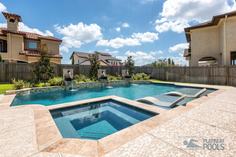 The Knight's Oasis - $90,000 - $110,000 - Pool - by Platinum Pools | Houzz