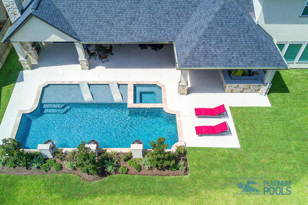 The Knight's Oasis - $90,000 - $110,000 - Pool - by Platinum Pools | Houzz