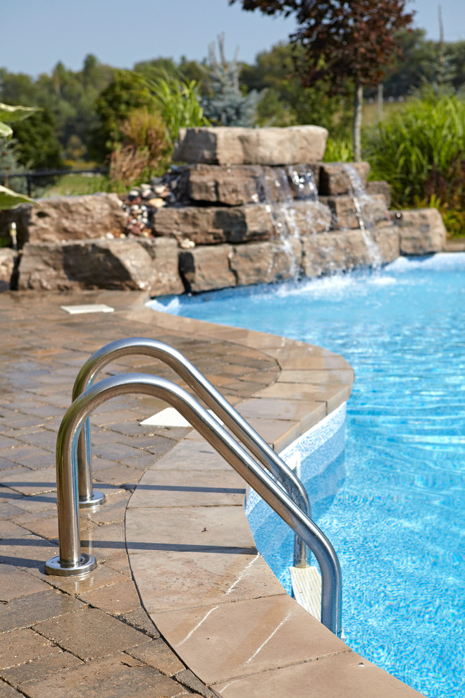 The Liberty Inground Pool - Contemporary - Pools & Hot Tubs - Toronto ...