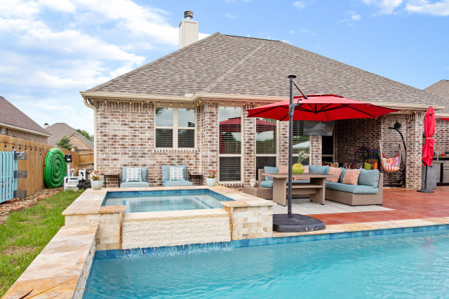 Tiered Spillover in Spa - Pool - by Paradise Oasis Pools | Houzz AU