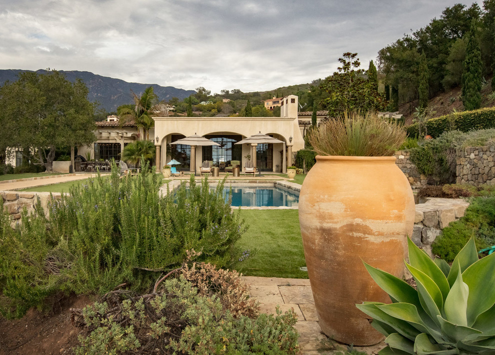 Toro Canyon - Mediterranean - Pool - Austin - by Kurt Jordan ...