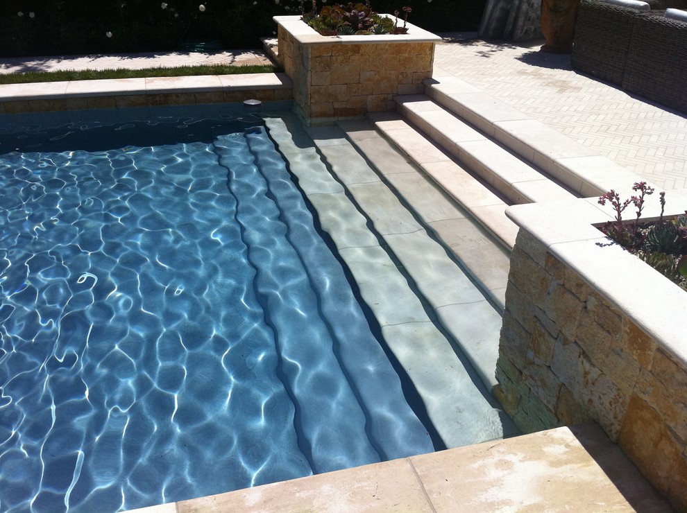 Transitions - Contemporary - Pool - Los Angeles - by Aquatecture | Houzz