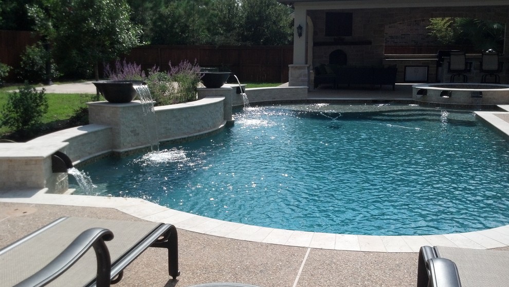 Travertine Pool with Raised Beam Wall & Spa with Custom Scupper ...