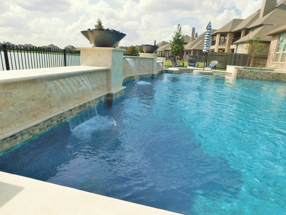 Travertine Pools with Raised Beam Walls - Pool - Houston - by Great ...